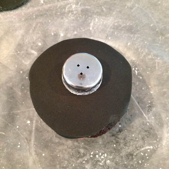 Total Solar Eclipse Cake – Garlic & Olive Oil