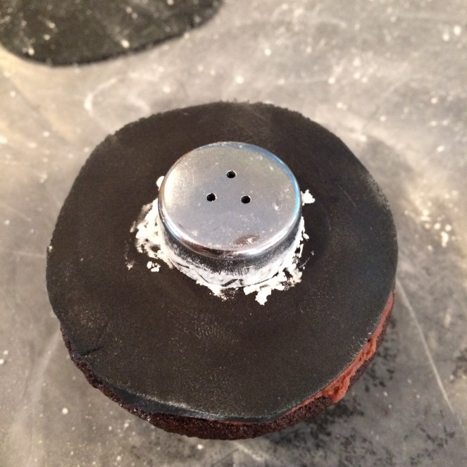 Total Solar Eclipse Cake – Garlic & Olive Oil