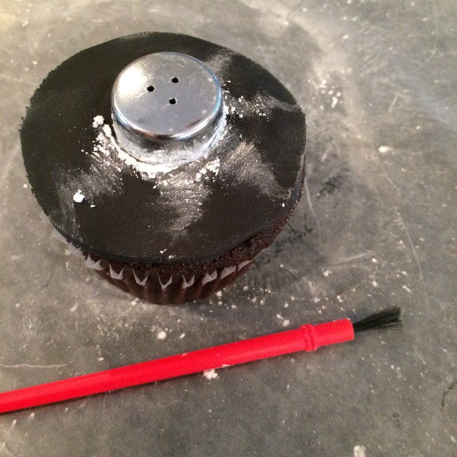 Total Solar Eclipse Cake – Garlic & Olive Oil
