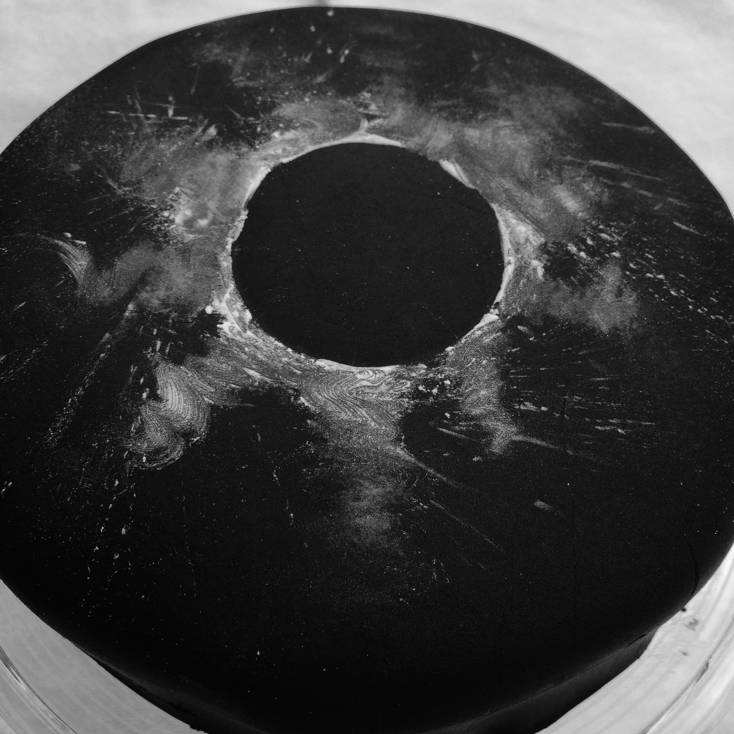 Total Solar Eclipse Cake – Garlic & Olive Oil
