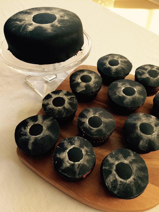Total Solar Eclipse Cake – Garlic & Olive Oil