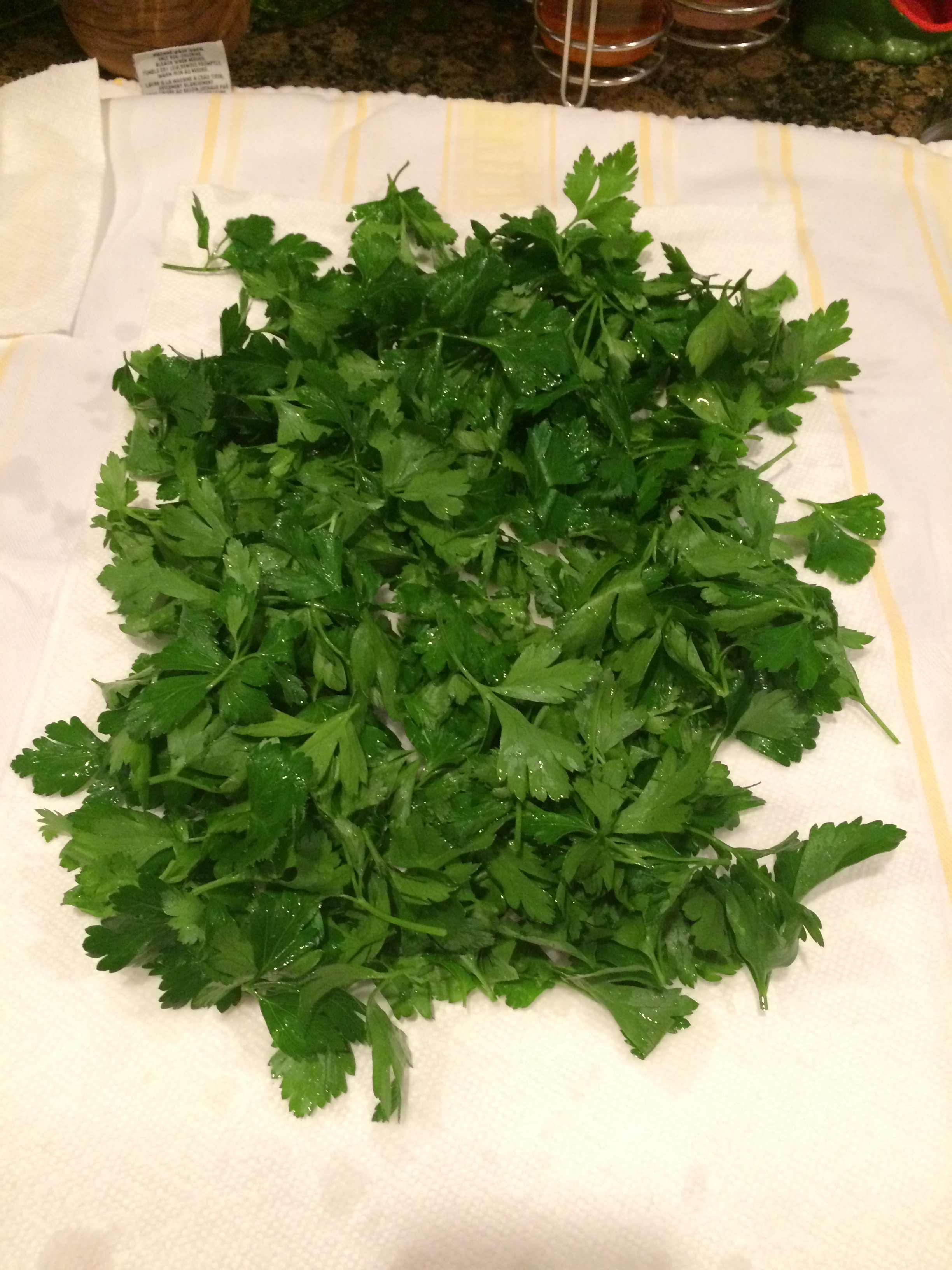 Clean and Store Parsley – Garlic & Olive Oil